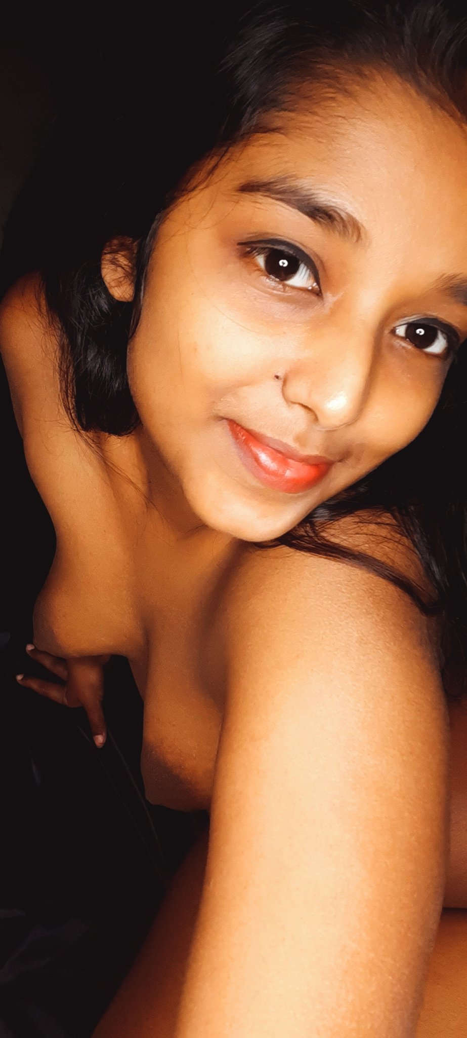 Naughty Girl E4f8hpwvuaatujc Porn Pic Eporner
