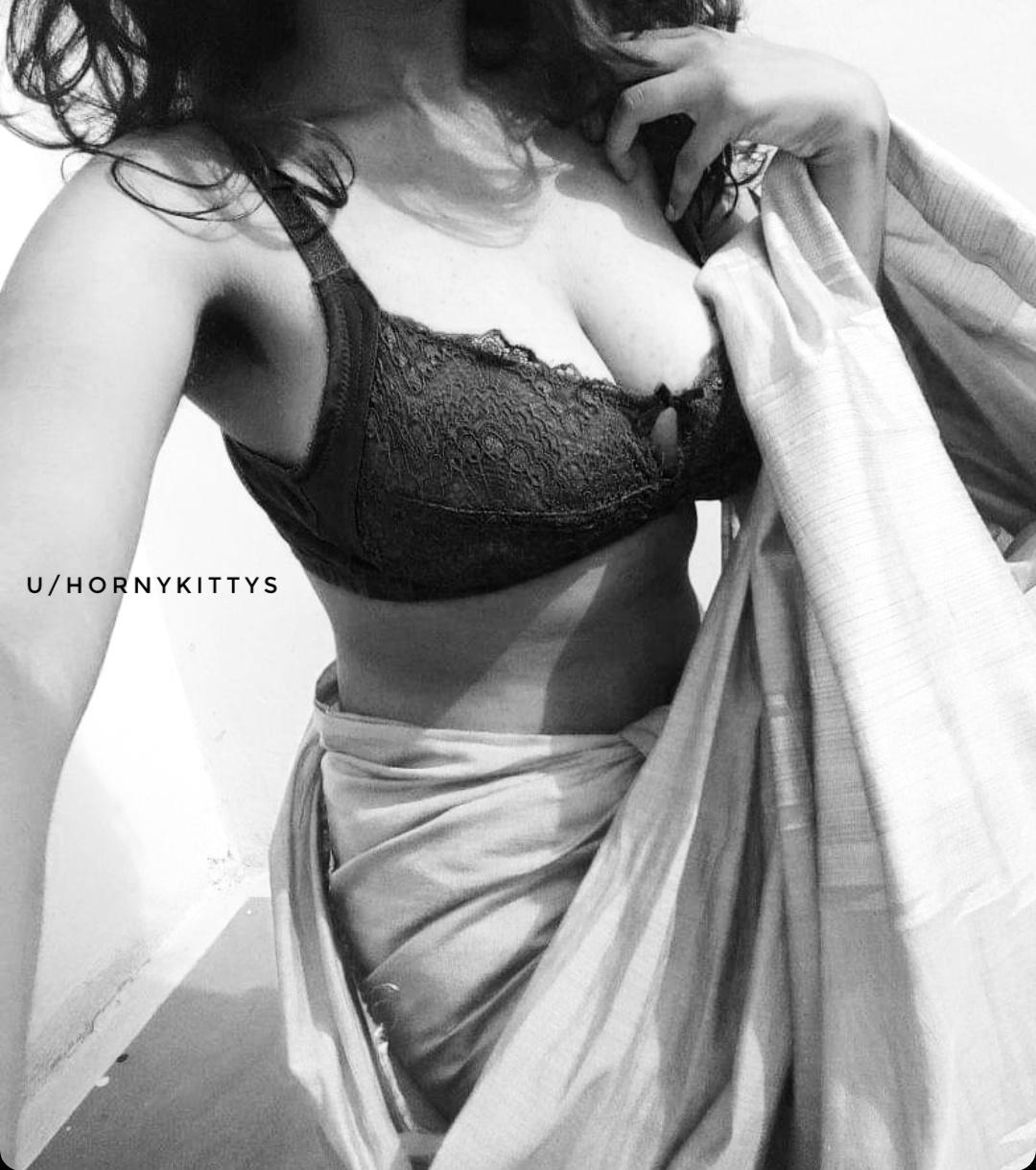 Indian Reddit Nudes Hornykittysshould I Skip The Blouse And Go Out Like This F U3z9ys1