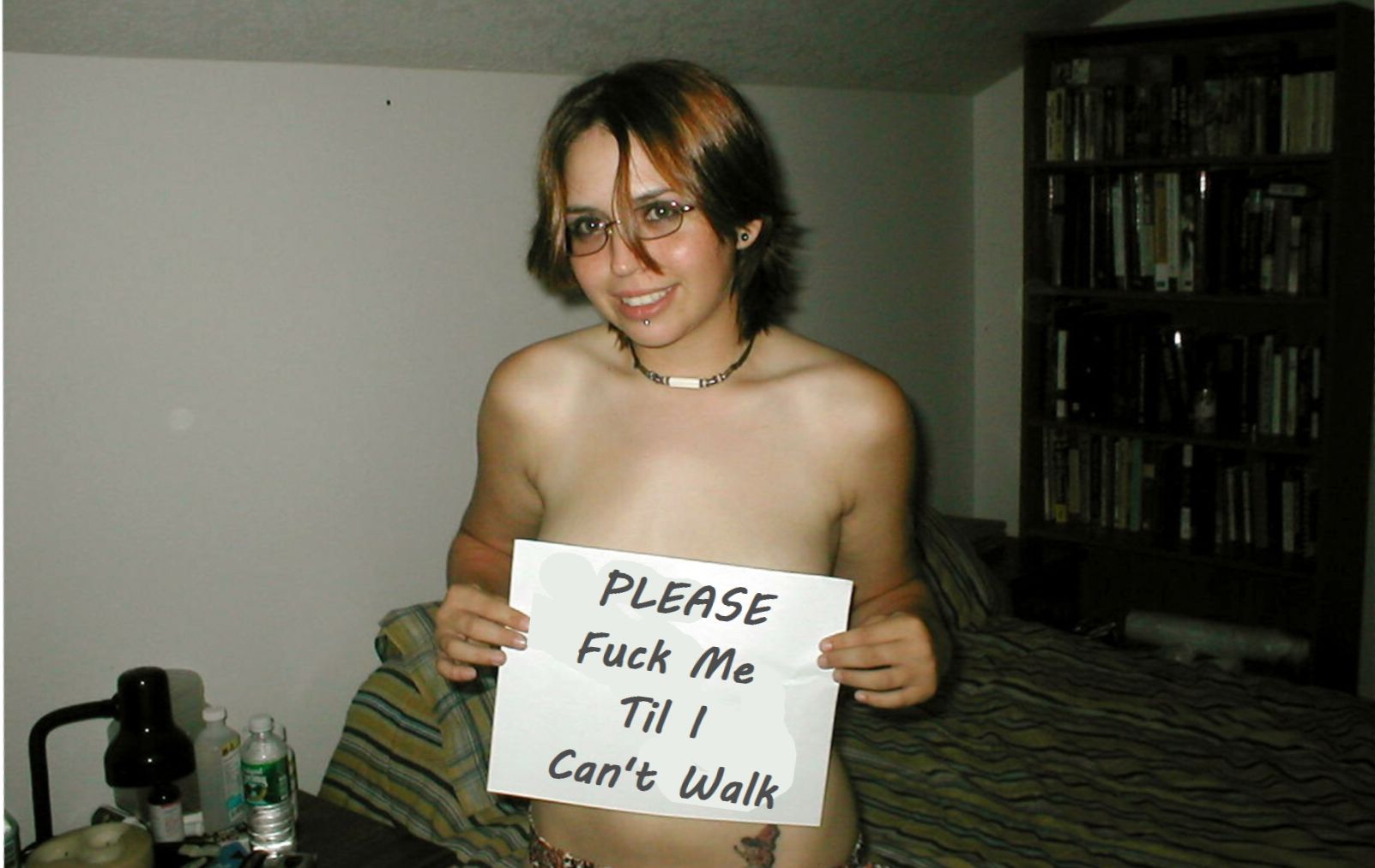 Girls Holding Signs 464730817 Porn Pic Eporner