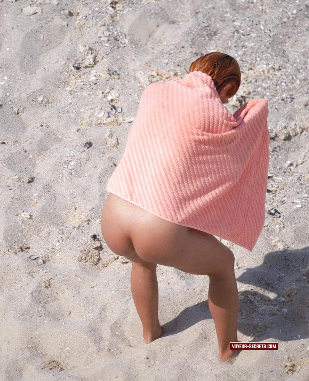 Pic Dump 146 2017 Half Naked Beach Towel Porn Pic Eporner