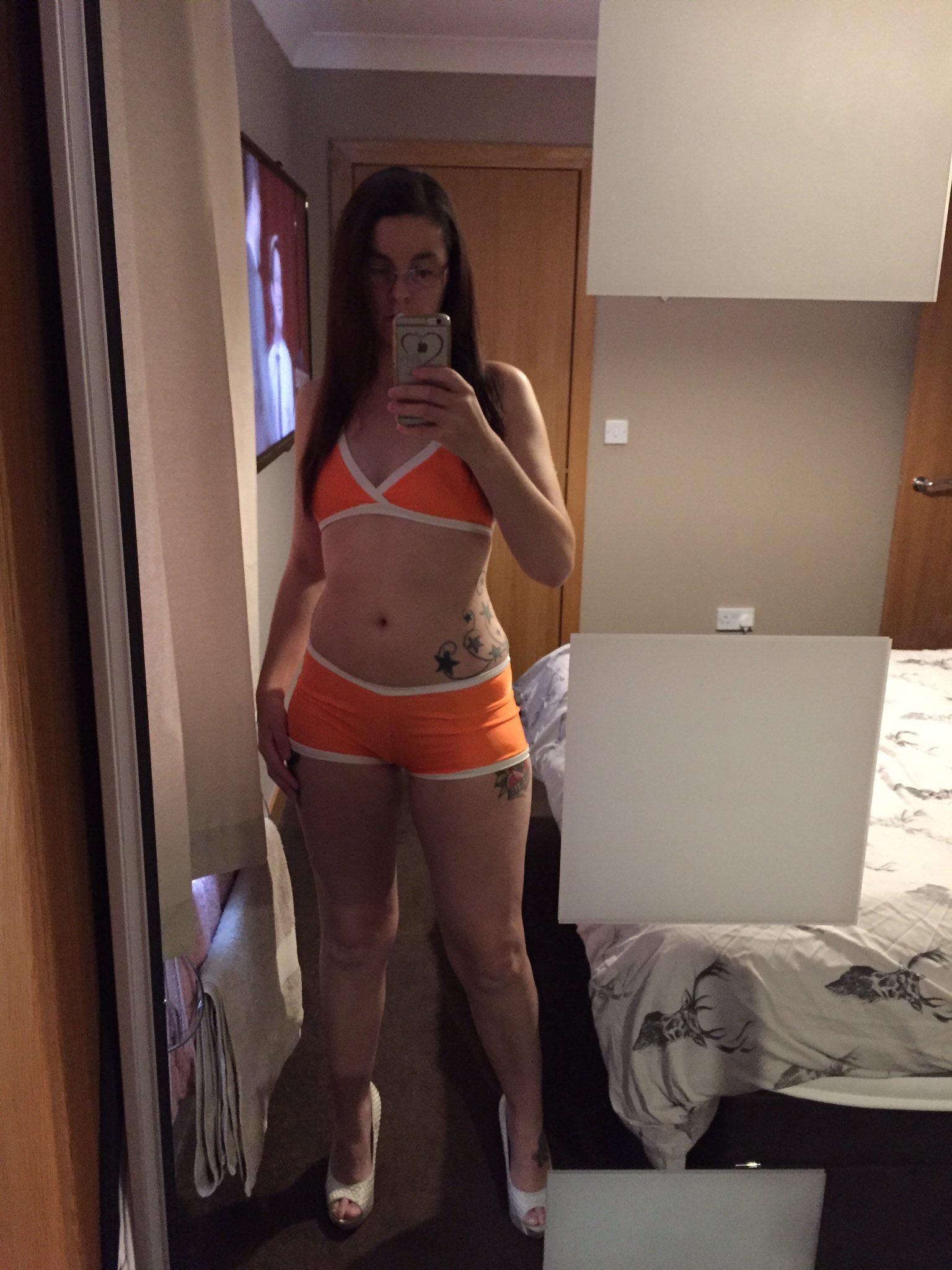 Orange Hot Pants Porn Pic Eporner