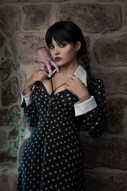 Kalinka Fox Wednesday Addams Kalinka Fox Nude Wednesday Addams 07