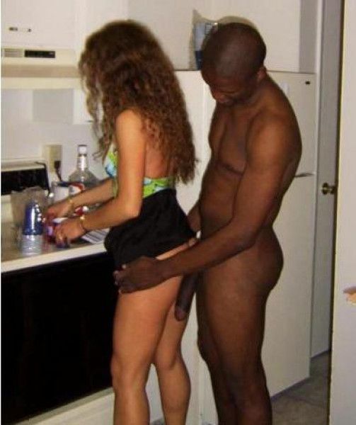 Kitchen Swingers 15 - 44 Porn Pic - EPORNER