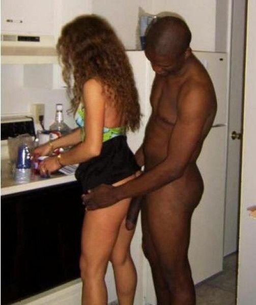 Kitchen Swingers 15 - 44 Porn Pic - EPORNER