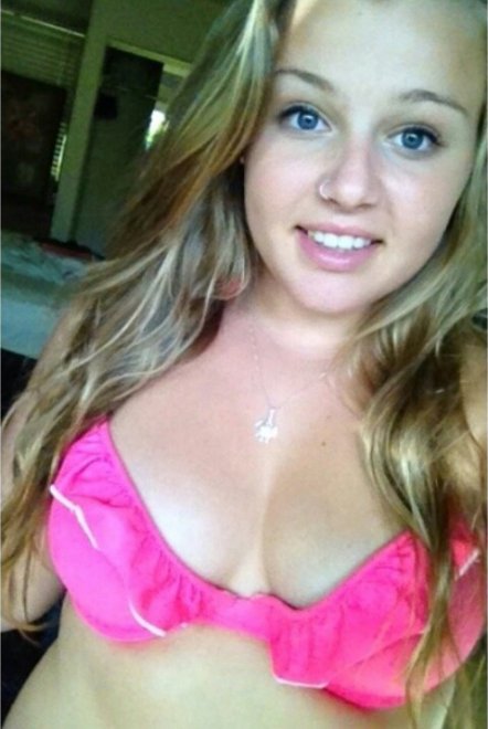 Deep Blue Eyes Porn Pic Eporner
