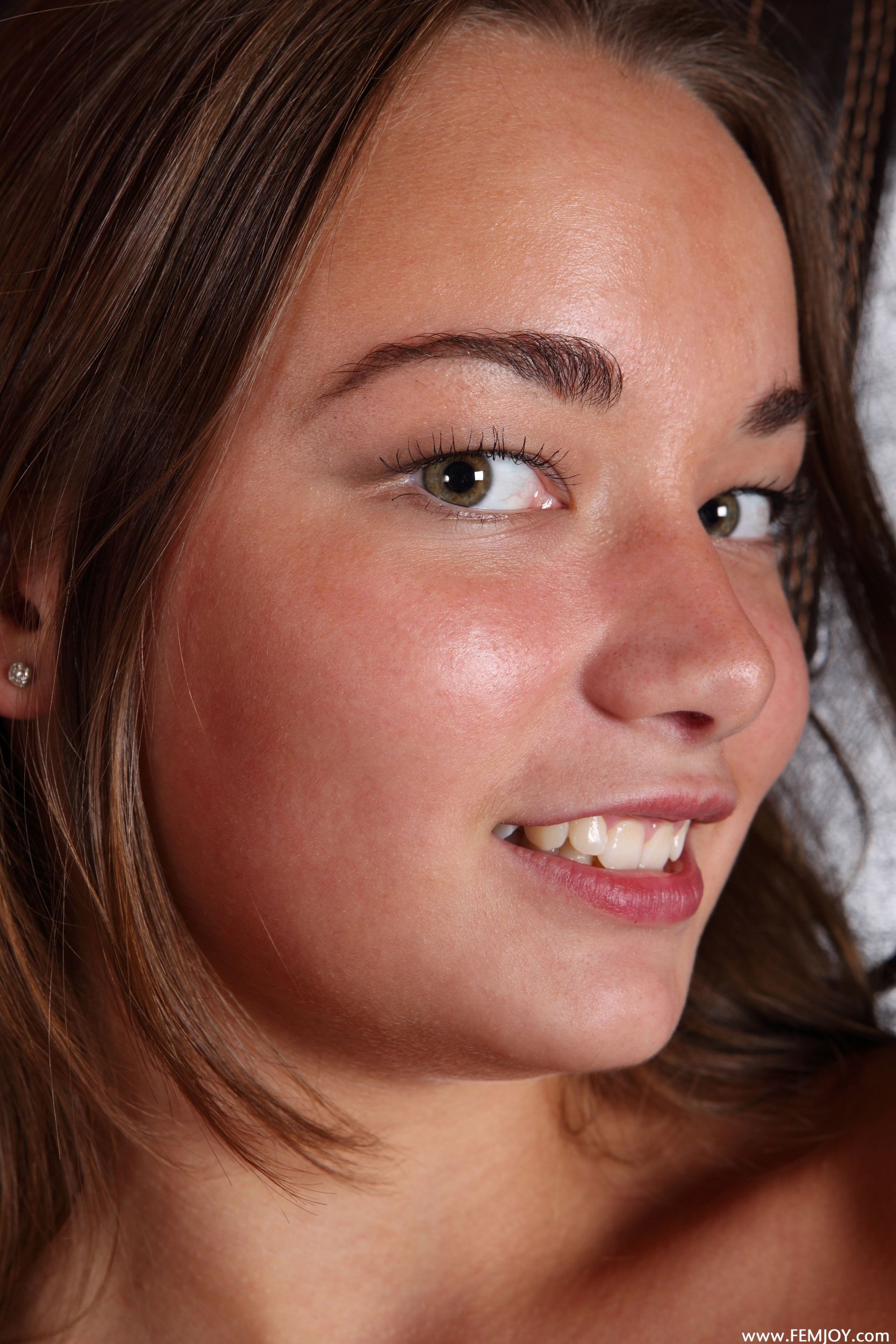 Her Name Is Ria And Shes A Sexy Stunning Teen 0034femjoy 114327 034