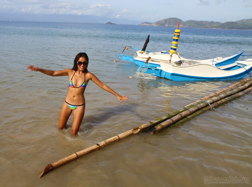 Bikini Model Bevai Enhanced Ww In Muslim Mindanao 1 0715 Topaz