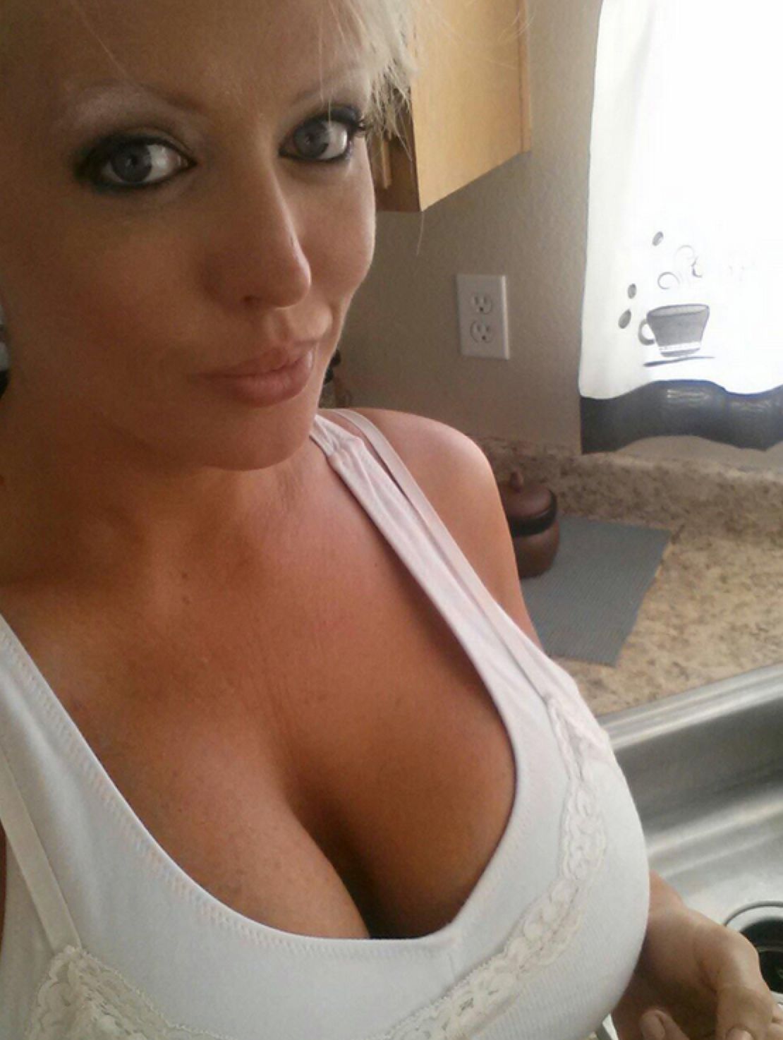 Alura Jenson Porn Pic Eporner