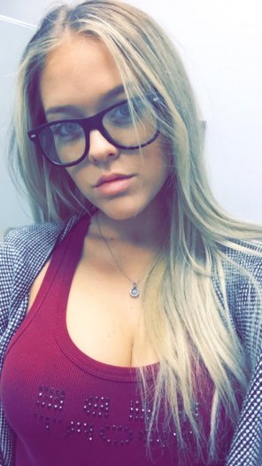 Sexy Lips Porn Pic Eporner