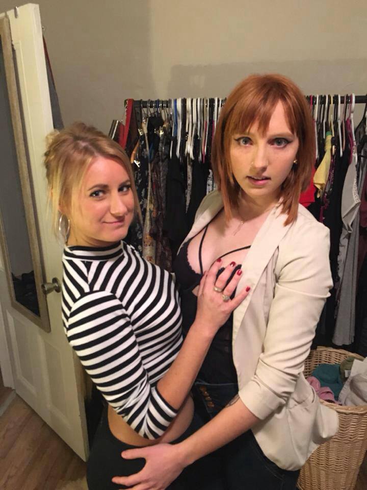 Friends In A Closet Porn Pic Eporner