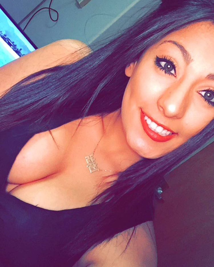 She Asked If This Was Too Much Cleavage Porn Photo Eporner