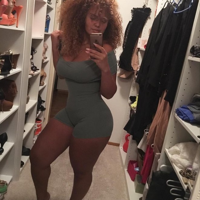 Walk In Closet Porn Pic Eporner