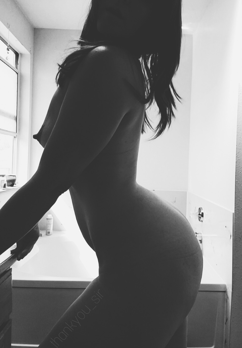Curves 🠤 Porn Pic Eporner