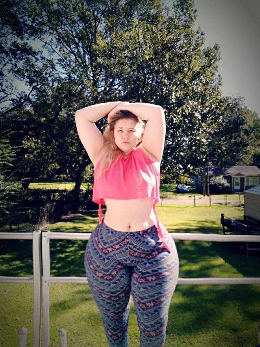 Tiny Waist Porn Pic Eporner