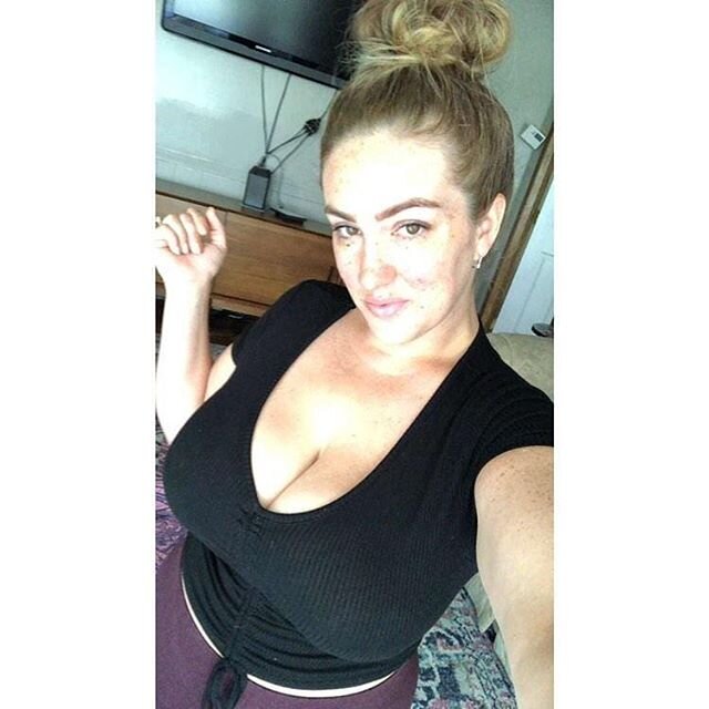 Hot Babe Porn Pic Eporner