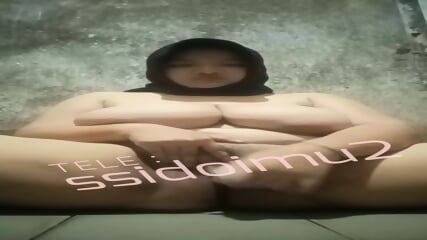 Jilbab Tobrut Colmek - EPORNER