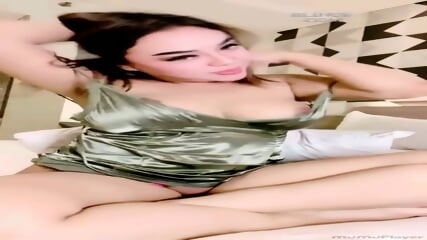 Bokep Indo Miss Mega Squirt - EPORNER